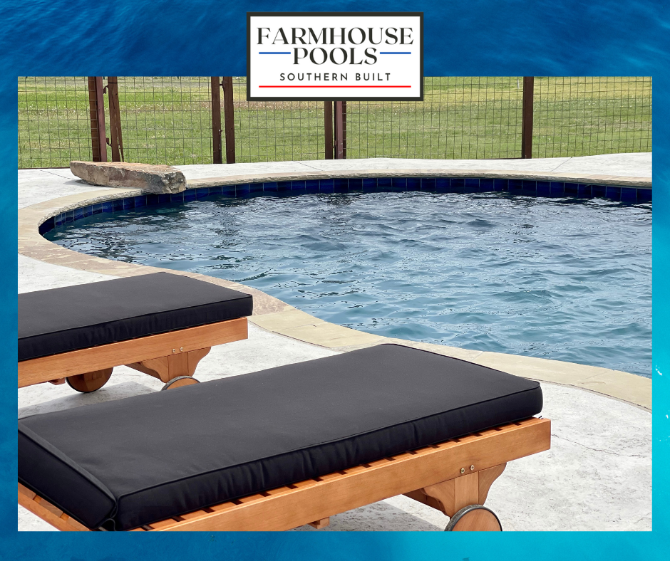 Gallery of Southern Built Farmhouse Pools ⋆